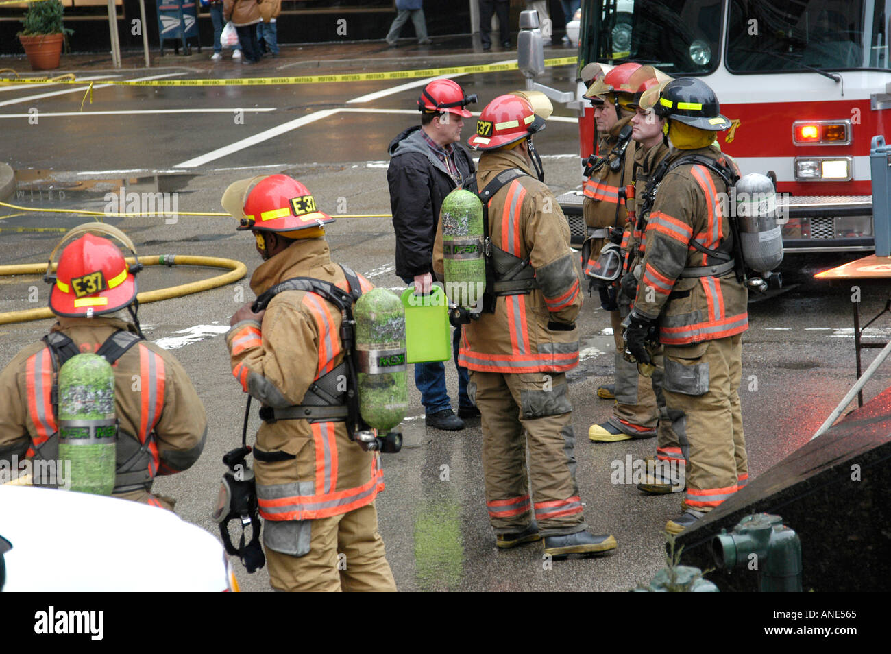 Fire Fighters Fight Flames in Downtown Cincinnati Ohio Stock Photo - Alamy