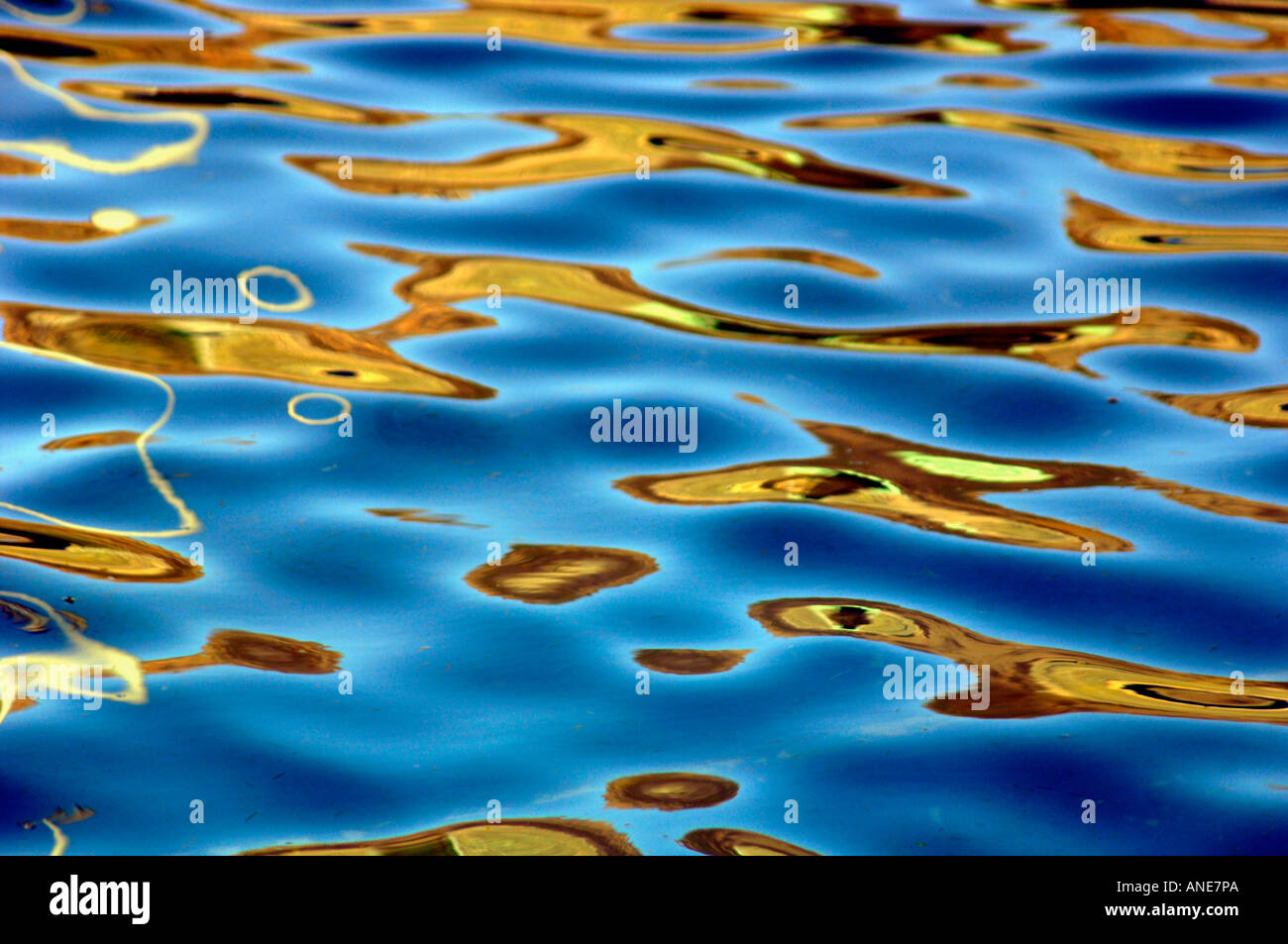 Patterns eye catching hi-res stock photography and images - Alamy