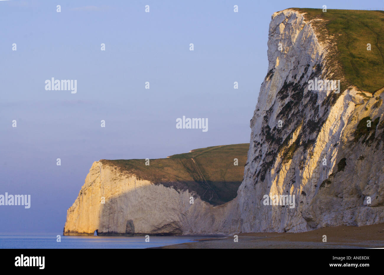 White cliffs of dover dawn hi-res stock photography and images - Alamy