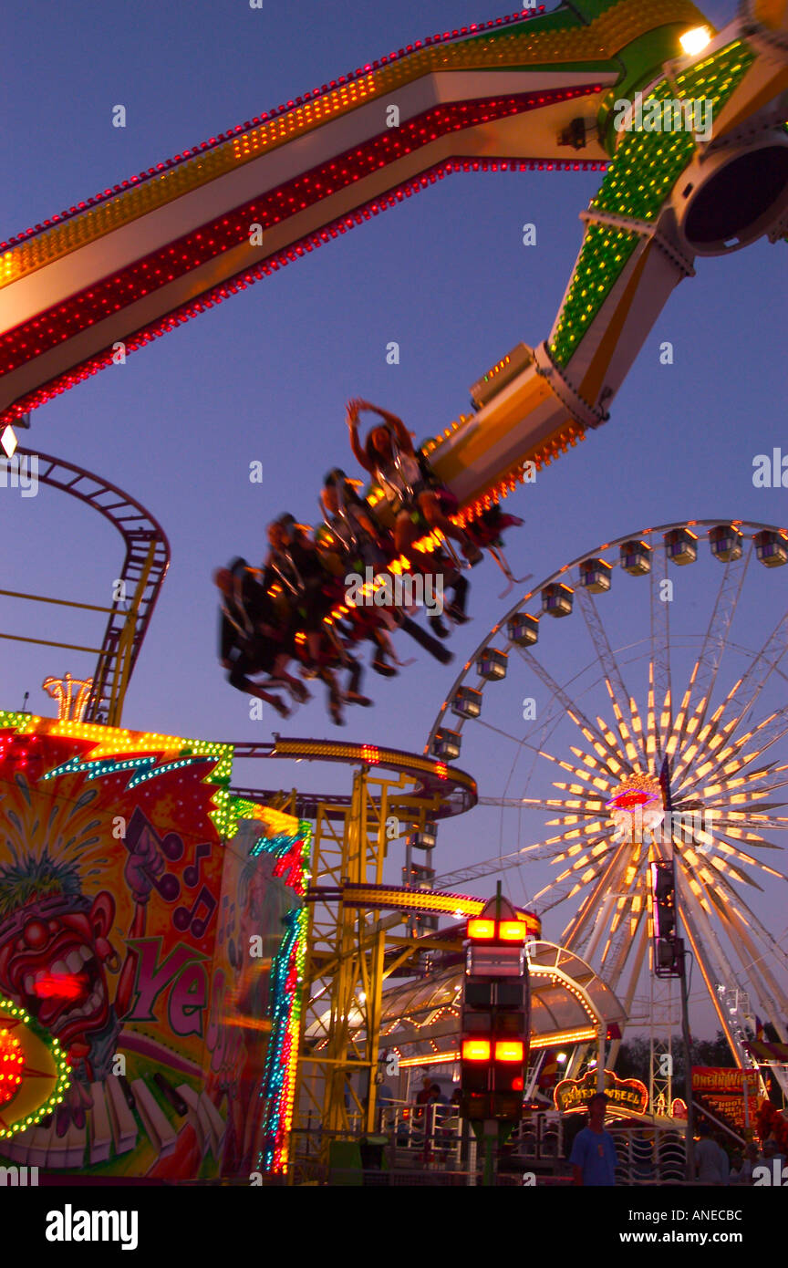 Funfairs swings hi-res stock photography and images - Alamy