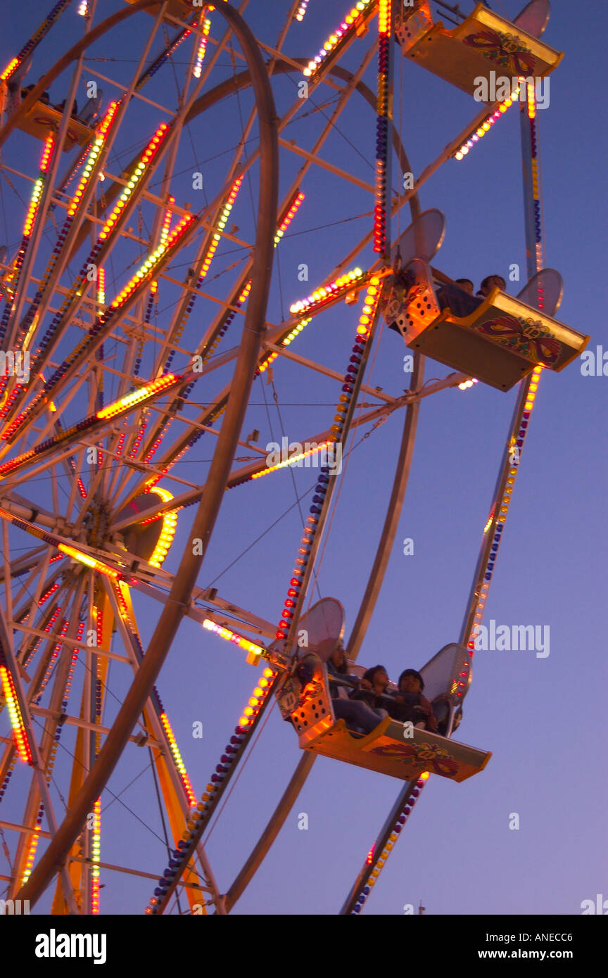 Ferris wheel ride Stock Photo - Alamy