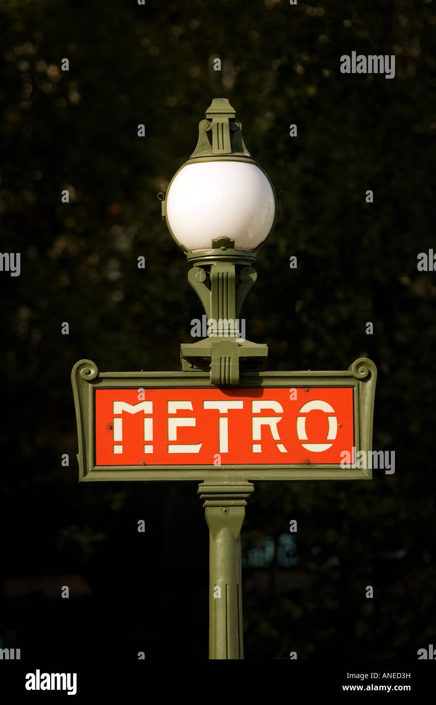 Metro sign in Paris, France Stock Photo - Alamy
