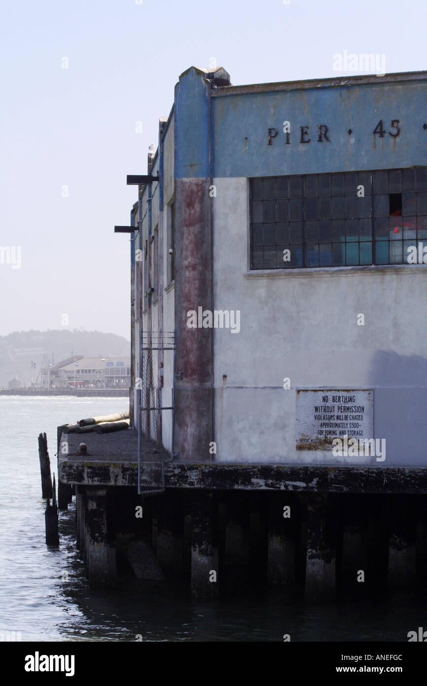Historic pier 45 hi-res stock photography and images - Alamy