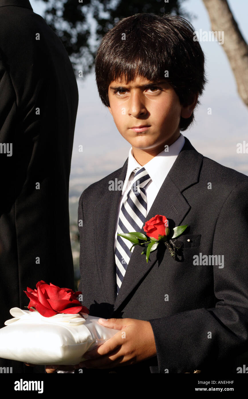 Iranian wedding ceremony hi-res stock photography and images - Alamy