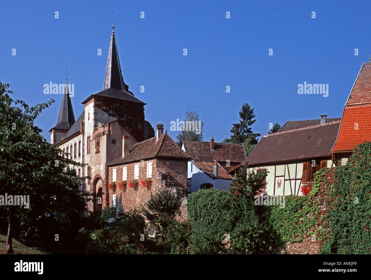 Medieval ramparts and gate at Kientzheim Stock Photo - Alamy