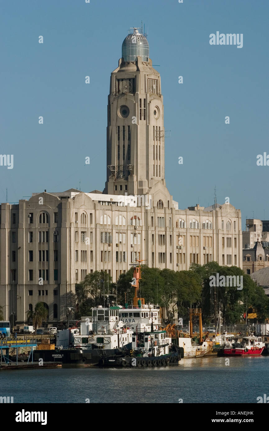 Uruguay montevideo harbour building hi-res stock photography and images ...