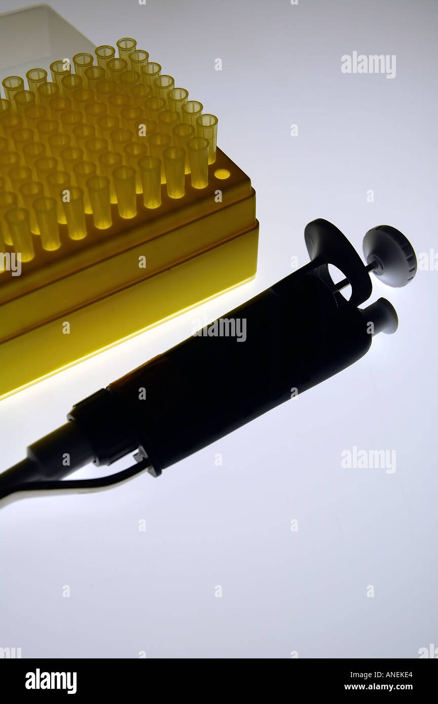 Pippettor and disposable tips basic molecular biological equipment ...