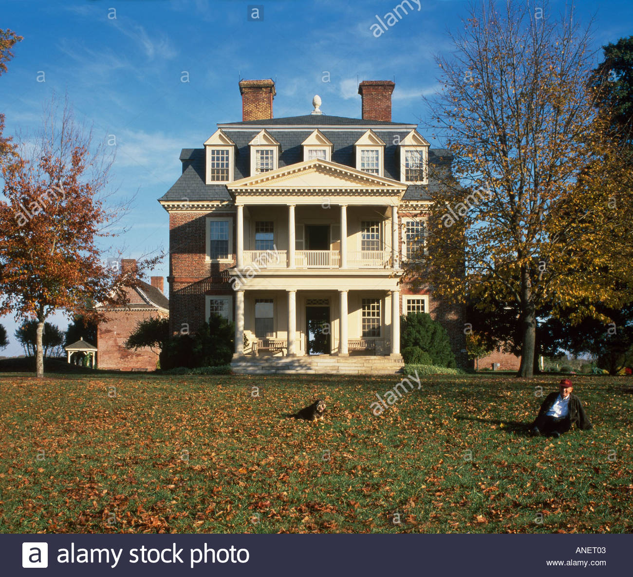 Virginia Plantation 18th Century Stock Photos & Virginia Plantation ...