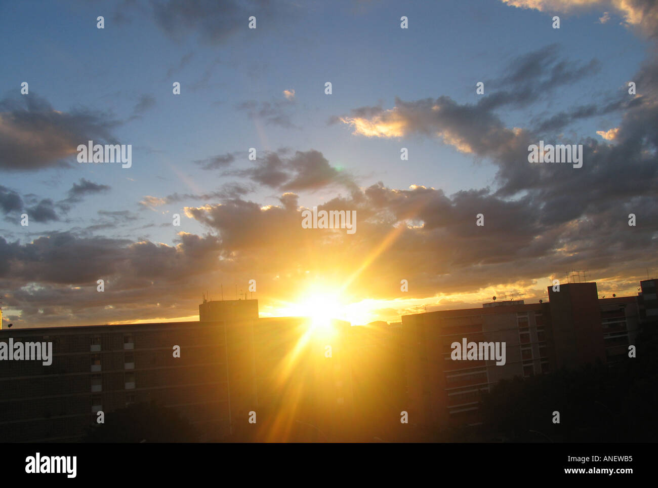 Sunrise sequence hi-res stock photography and images - Alamy