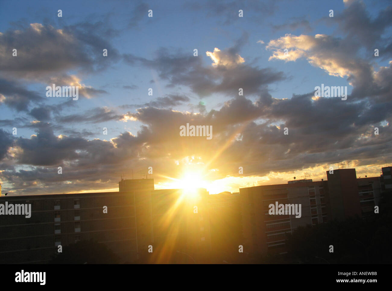 Sunrise sunset sequence hi-res stock photography and images - Alamy
