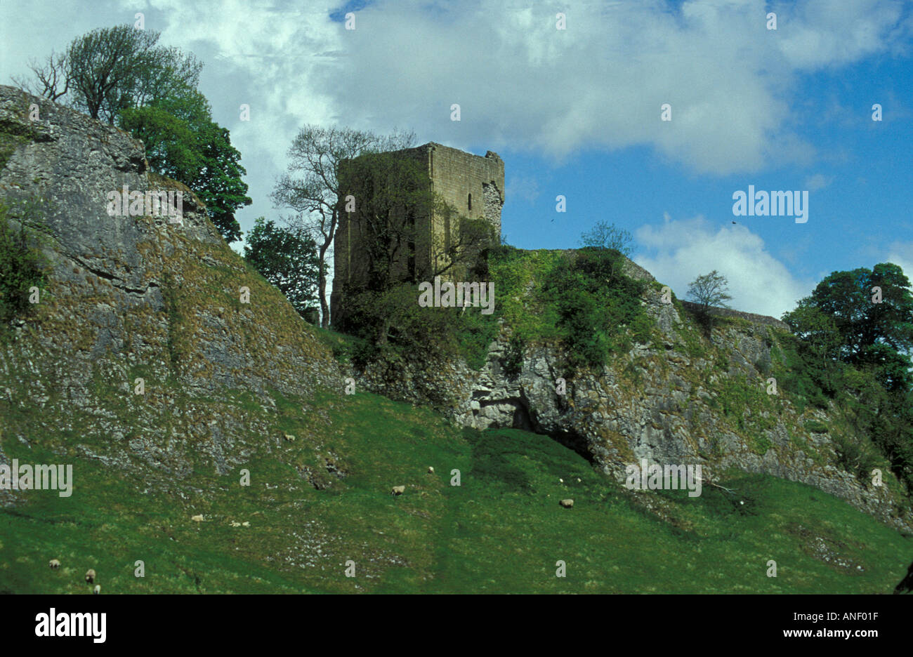 Peveril Castle, Derbyshire England Castleton Stock Photo - Alamy