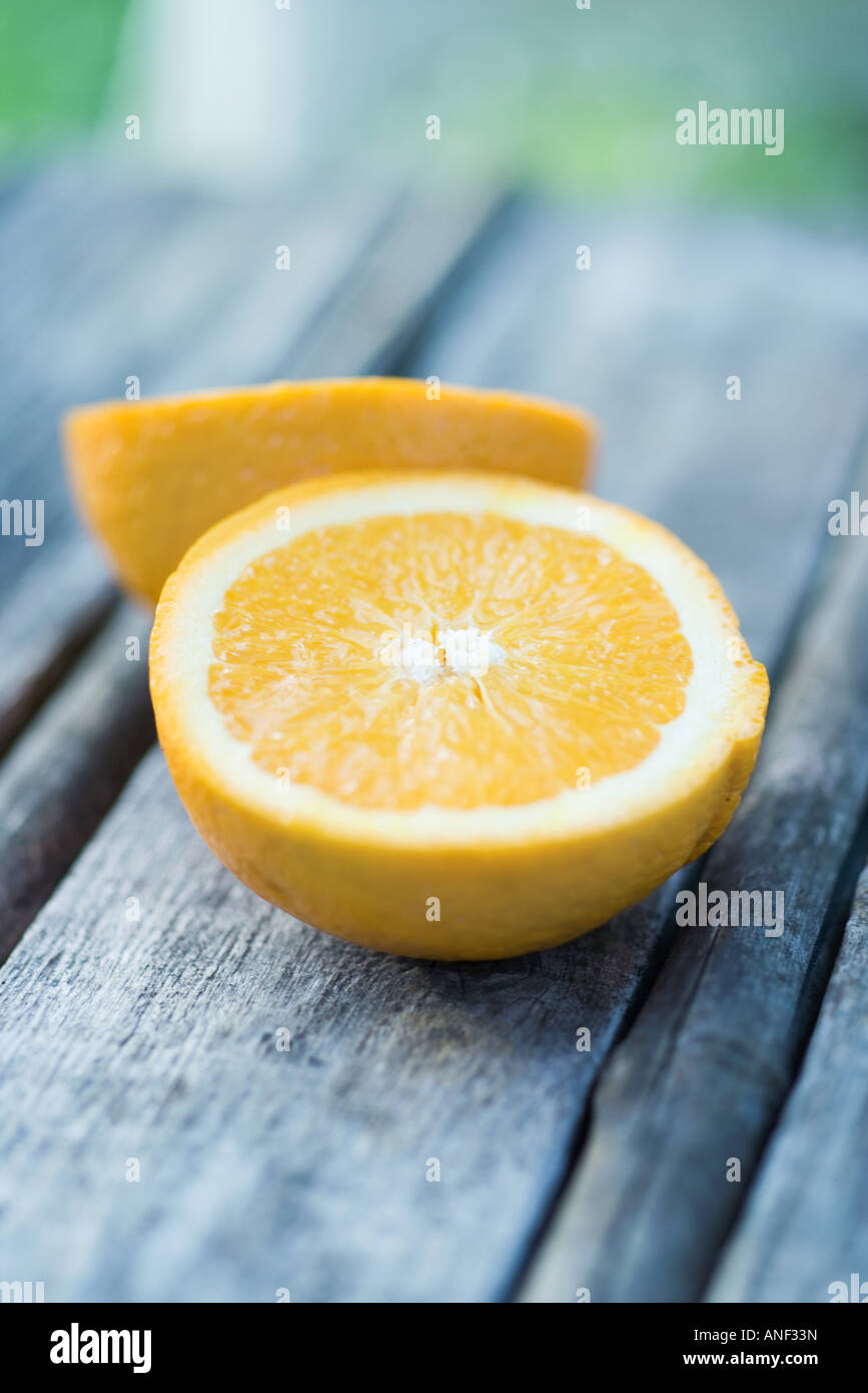 Orange cut in half hi-res stock photography and images - Alamy