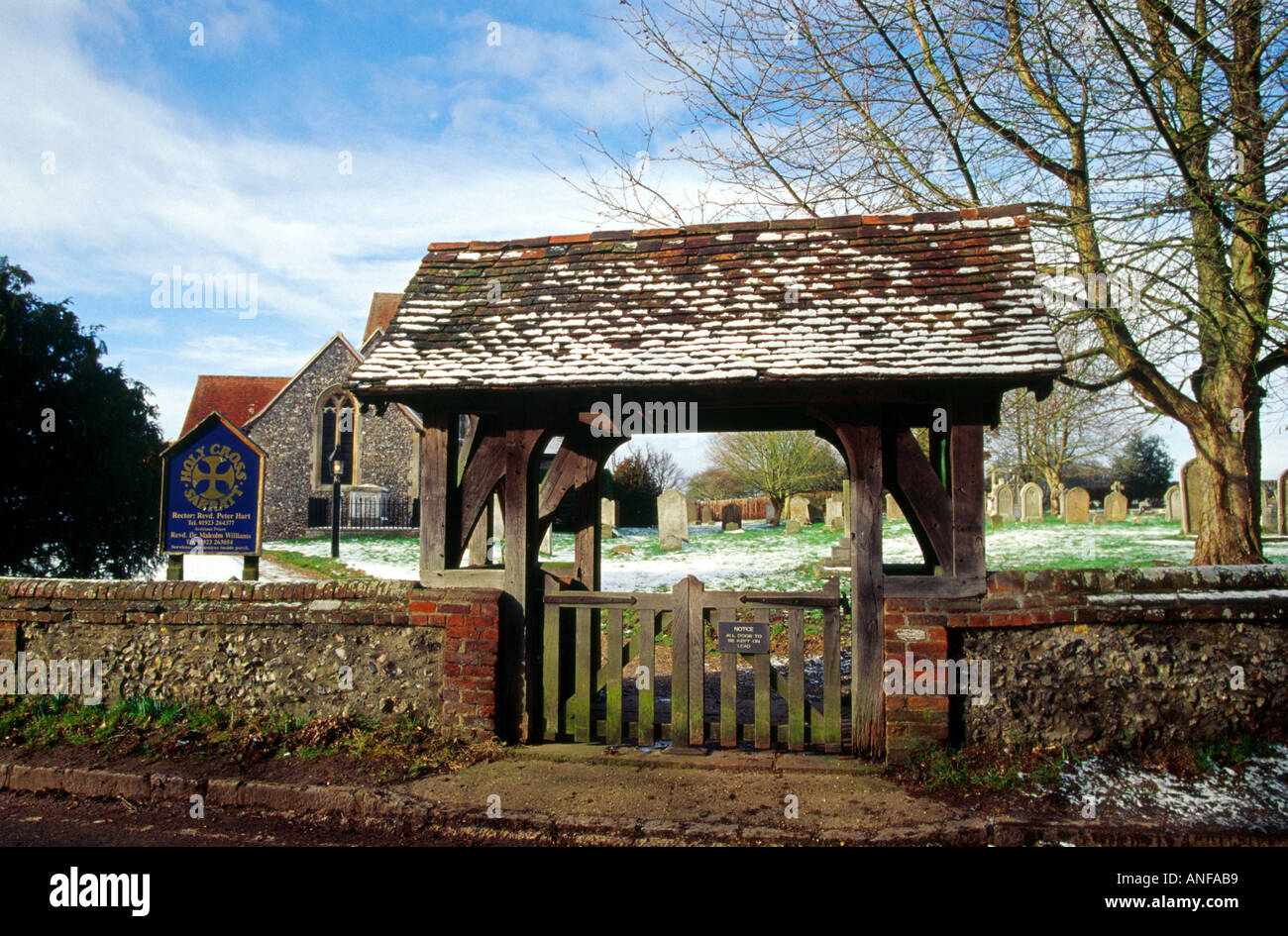 Lynch Gate at the Holy Cross Church, Sarratt, Hertfordshire Stock Photo ...