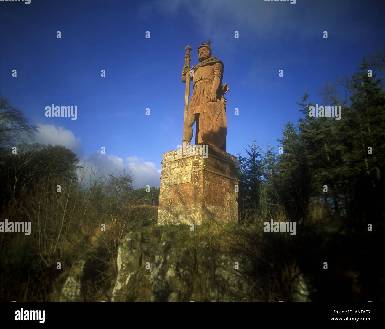 William wallace statue scottish borders hi-res stock photography and ...