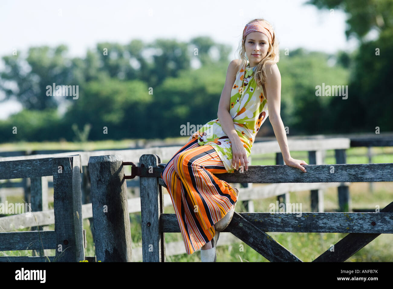 Dreamy sitting on the fence hi-res stock photography and images - Alamy