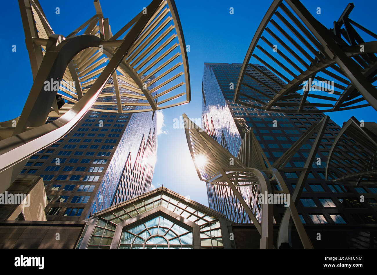 Downtown calgary sculptures hi-res stock photography and images - Alamy