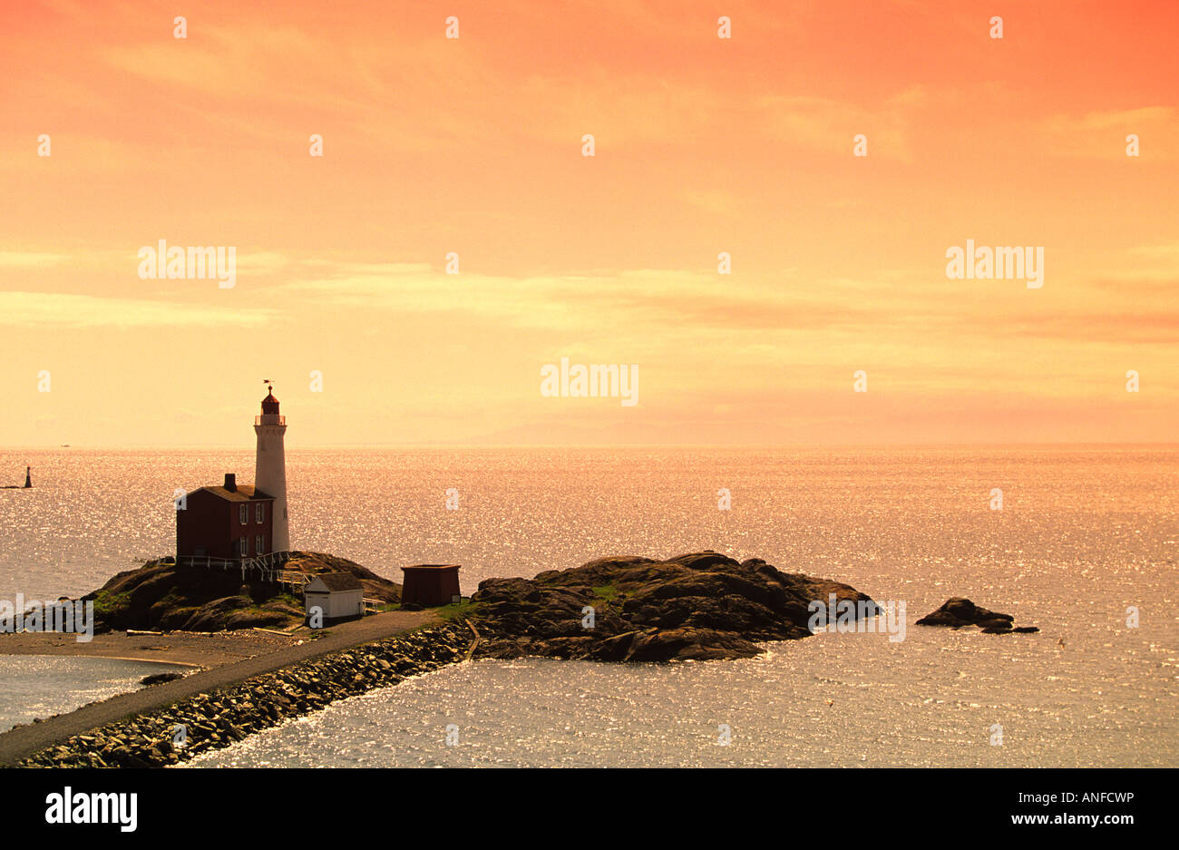 Fisgard Lighthouse, Fort Rodd Hill National historic site, British ...