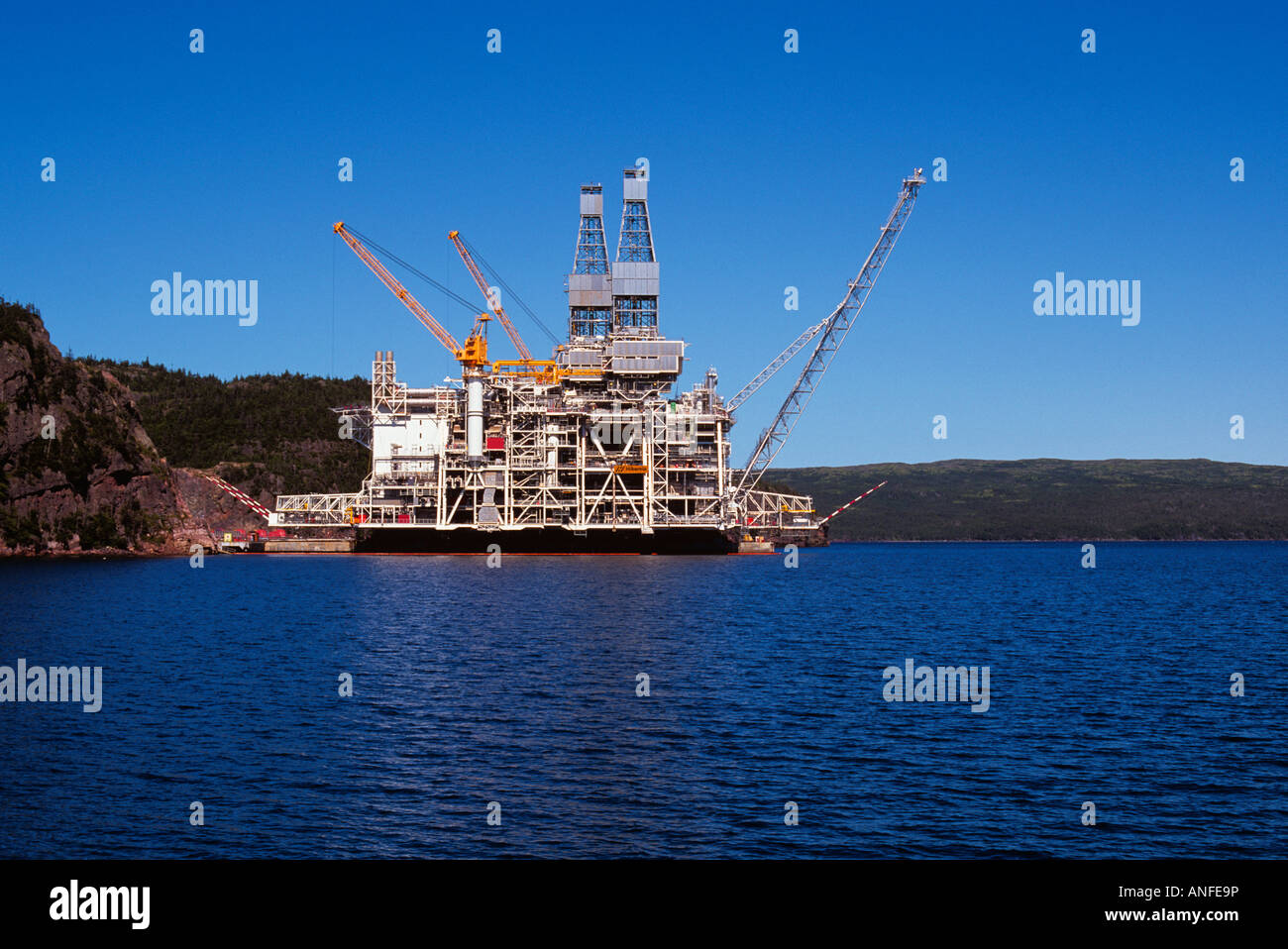 Hibernia oil rig hi-res stock photography and images - Alamy