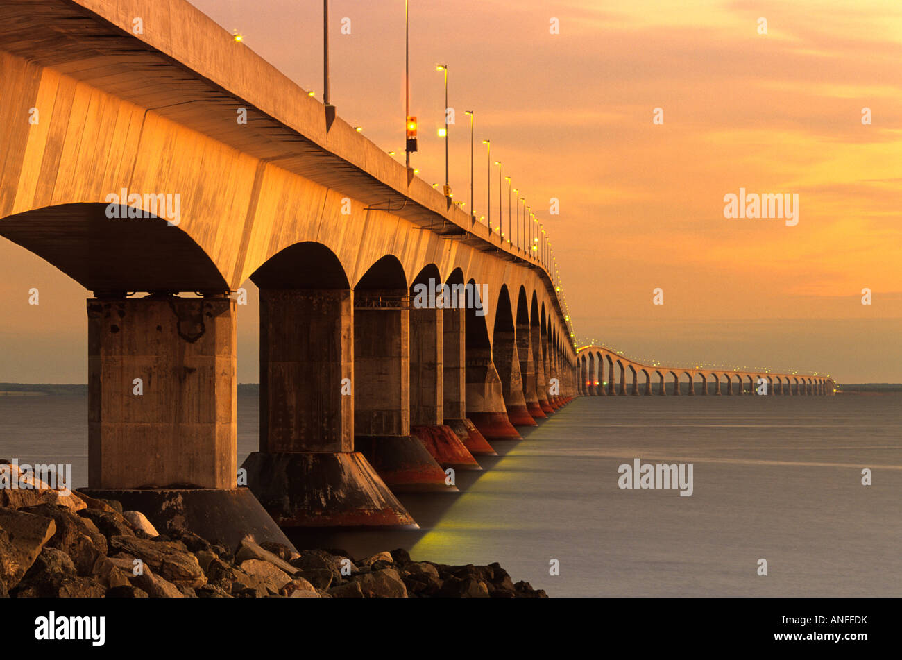 Confederation Bridge at dusk from the west side, Borden Carleton ...