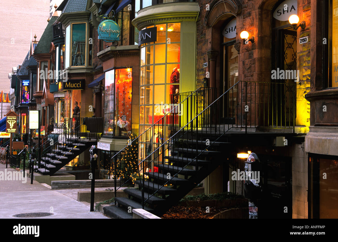 Crescent street in montreal hi-res stock photography and images - Alamy
