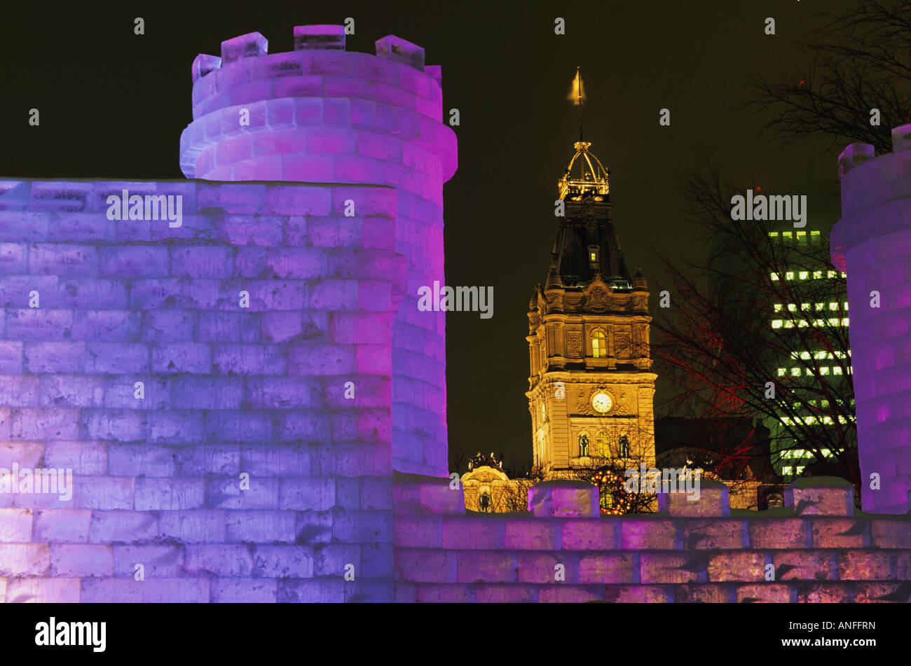 Loto quebec building hi-res stock photography and images - Alamy