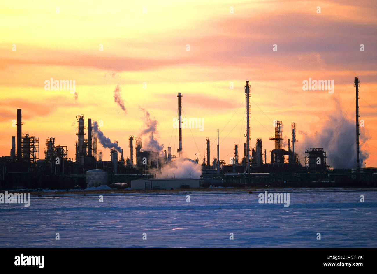 Oil refinery in Regina, Saskatchewan, Canada Stock Photo - Alamy