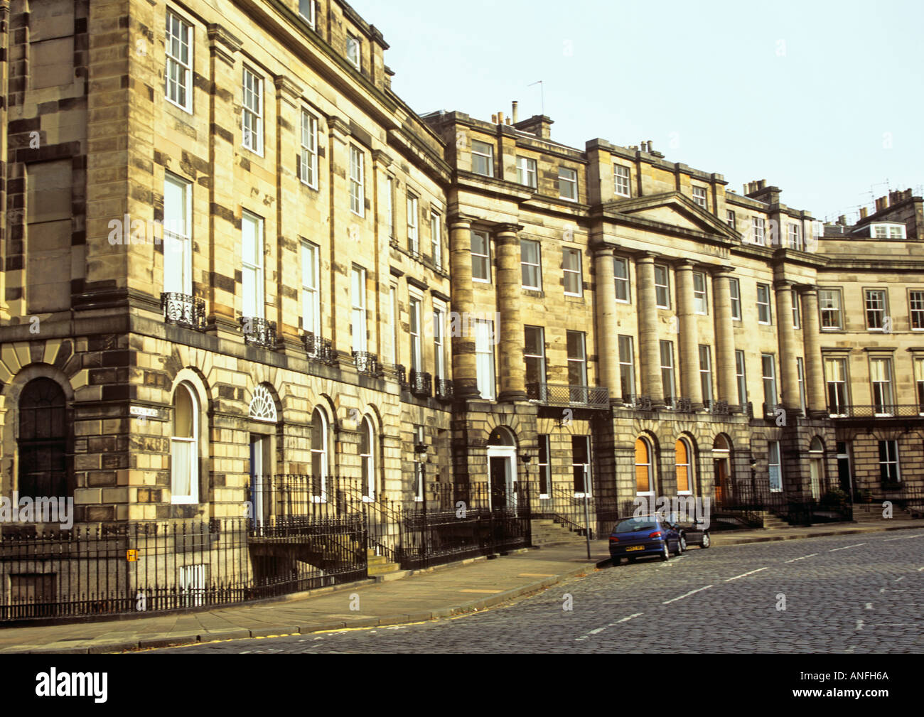 Edinburgh georgian houses hi-res stock photography and images - Alamy
