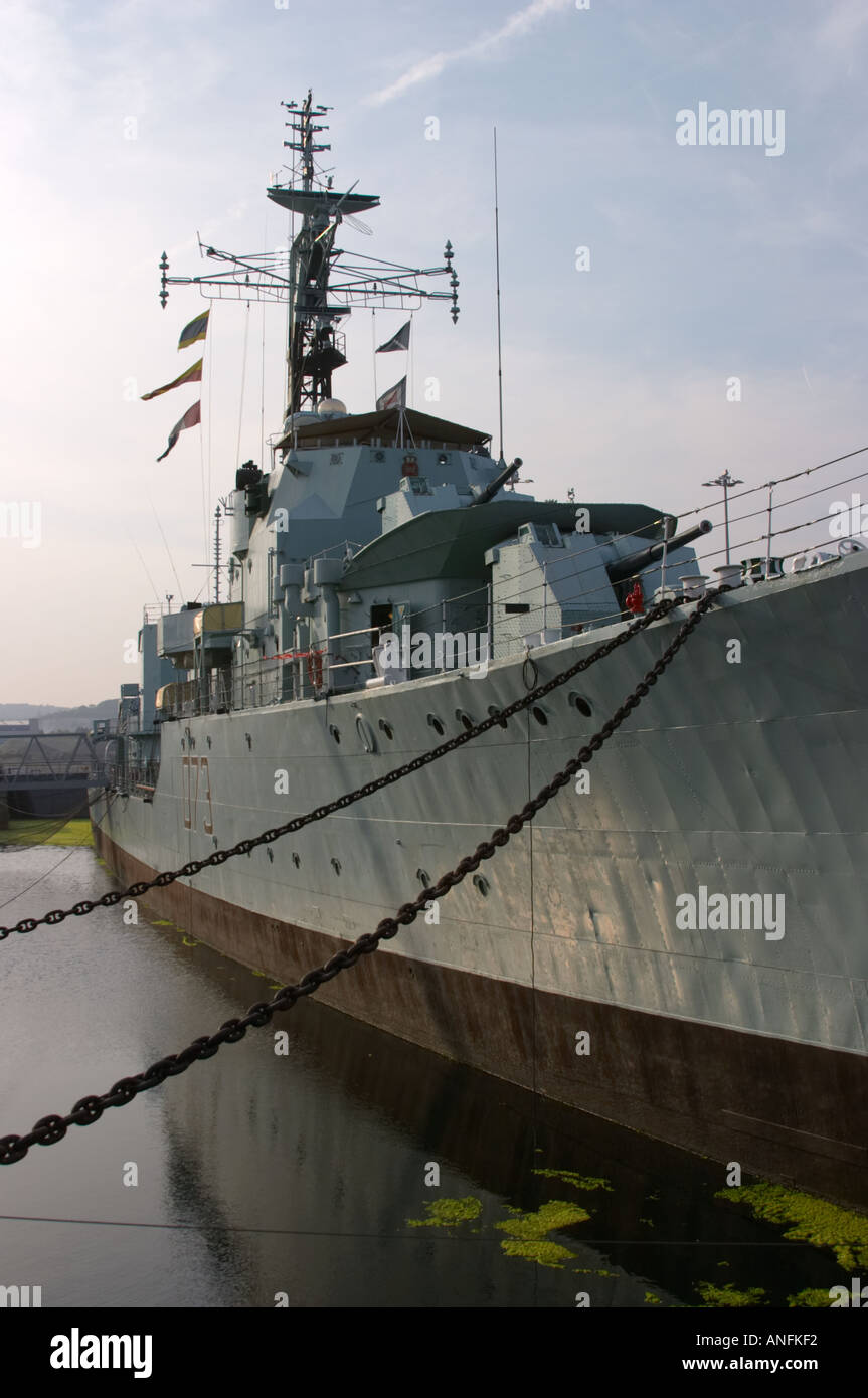 Ww2 destroyer warship hi-res stock photography and images - Alamy