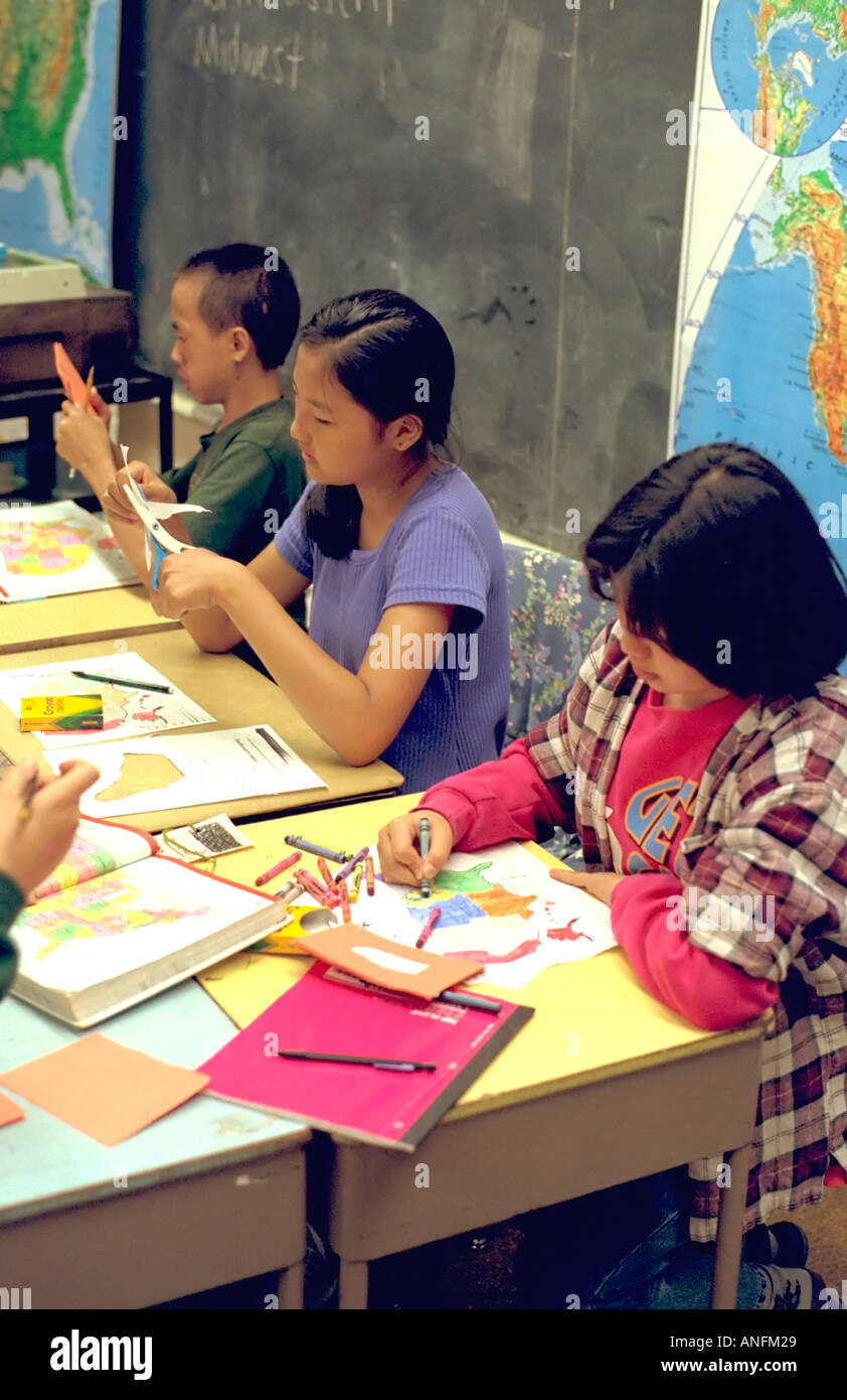 Students drawing map hi-res stock photography and images - Alamy