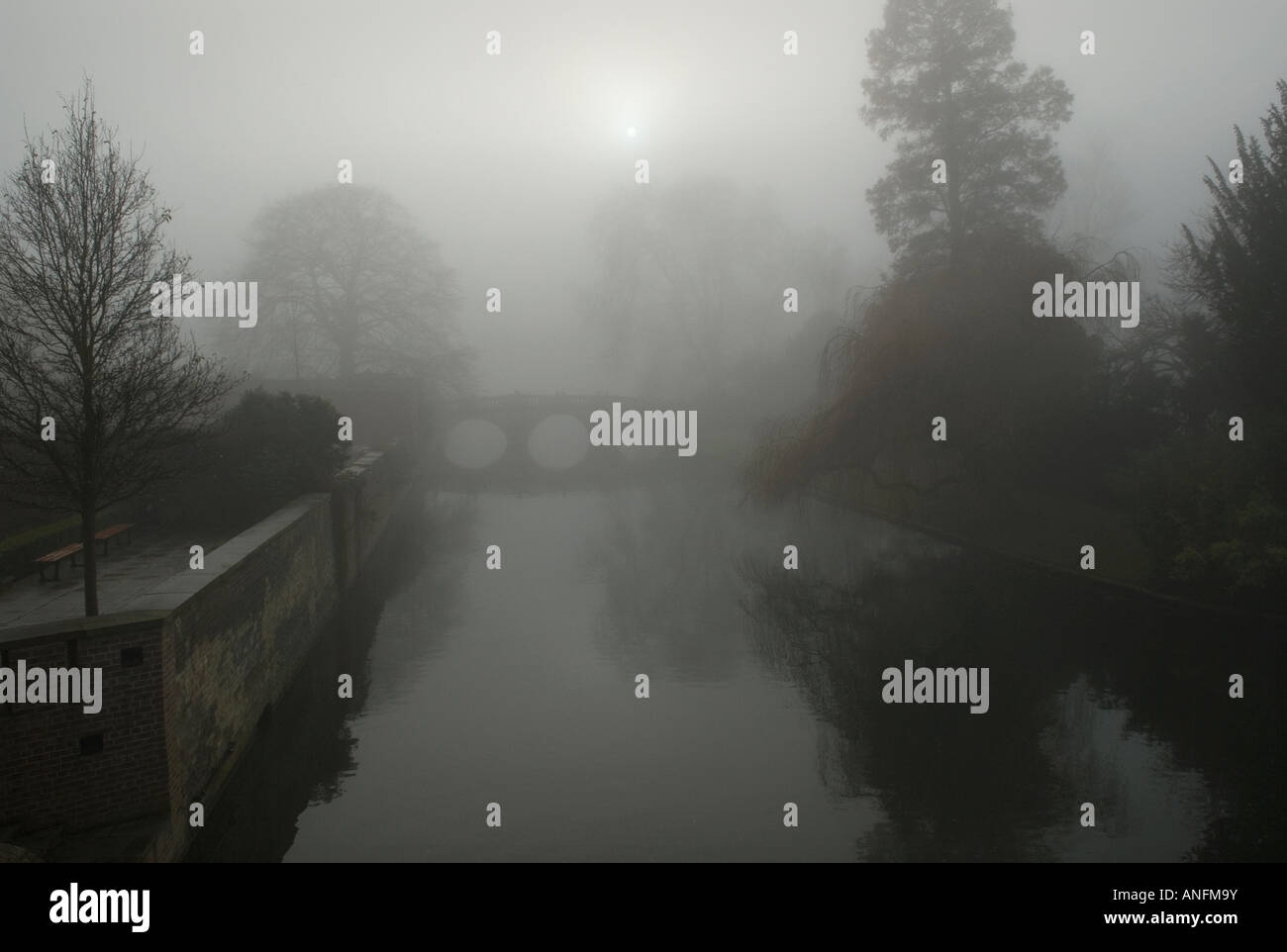 Fog england hi-res stock photography and images - Alamy