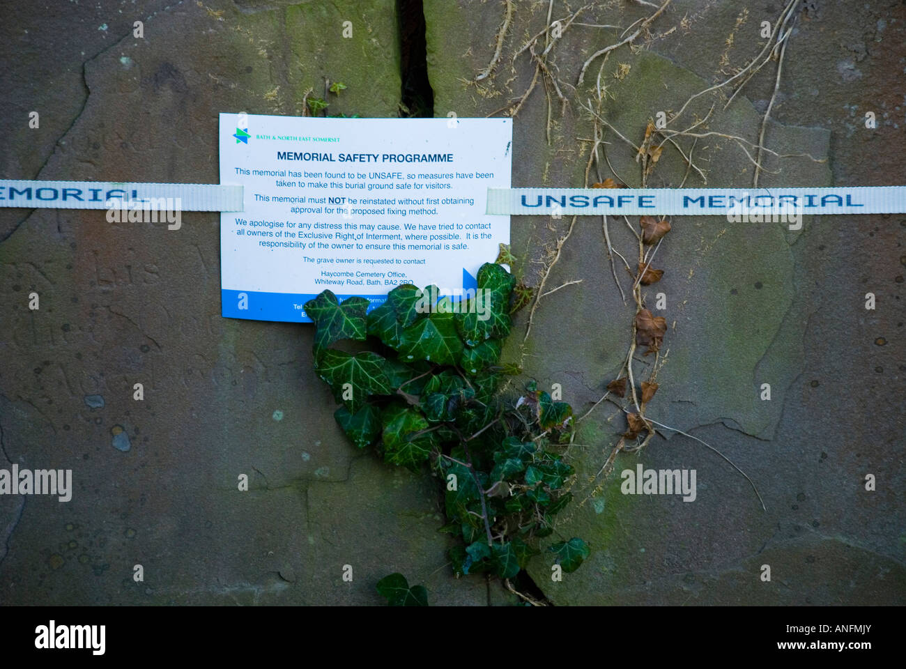 Unsafe Notice High Resolution Stock Photography and Images - Alamy