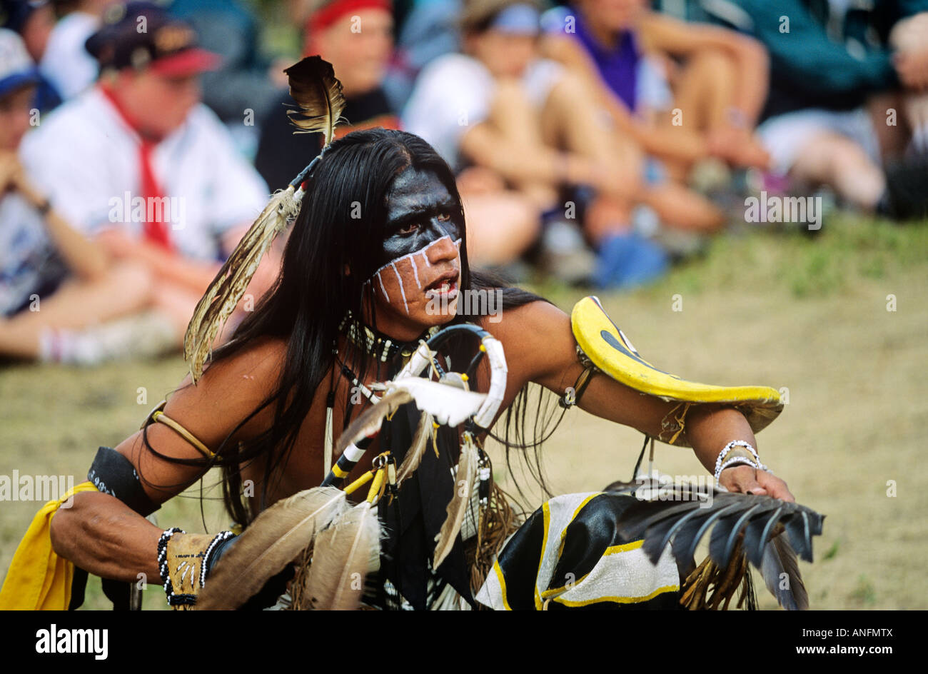 Canada native indians hi-res stock photography and images - Alamy