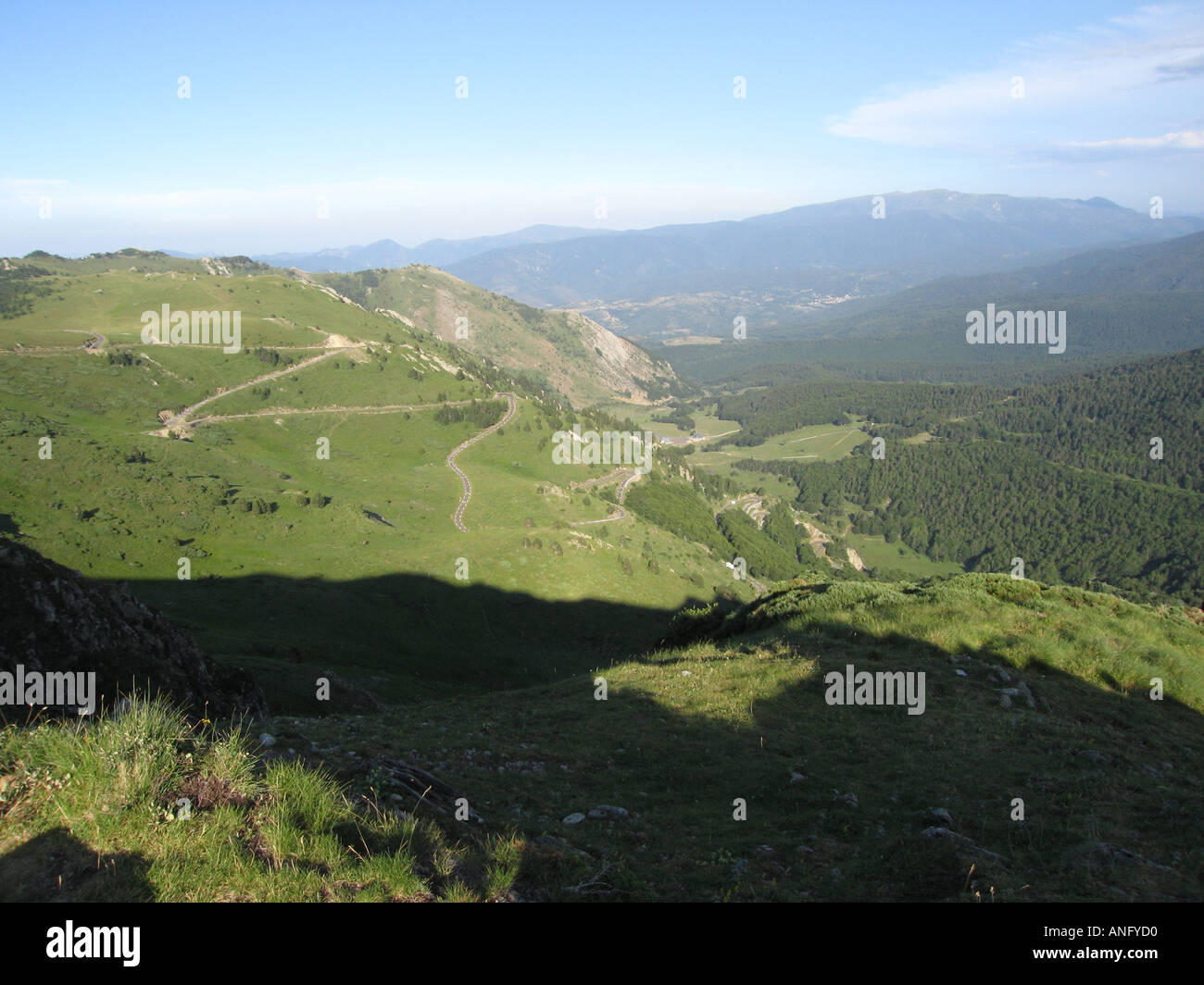 french pyrenees mountains Stock Photo - Alamy