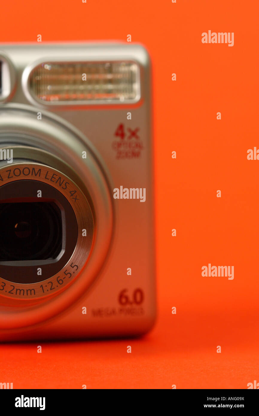 Digital Camera silver with zoom lens Stock Photo - Alamy