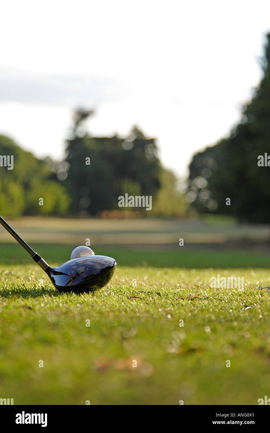 Addressing golf ball hi-res stock photography and images - Alamy