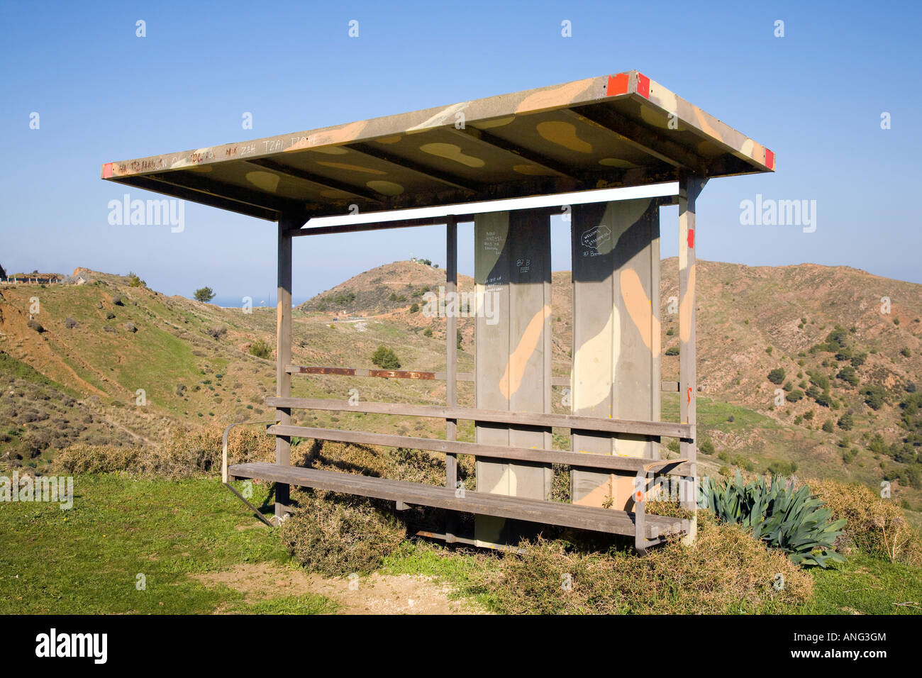 Roadside Camouflaged Bus Stop Shelter, bus shelters, bus stop, waiting ...