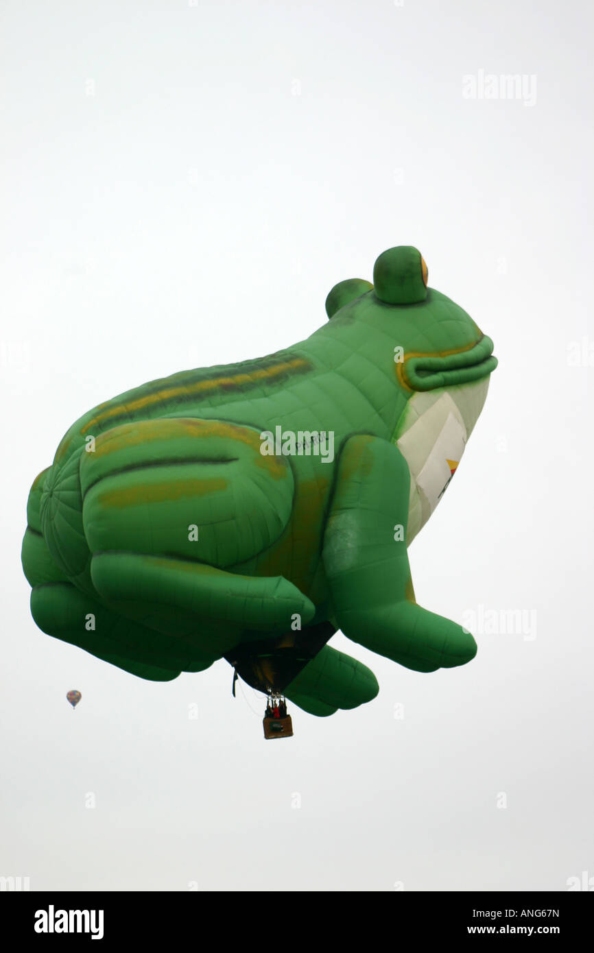 frog balloon flying Stock Photo - Alamy