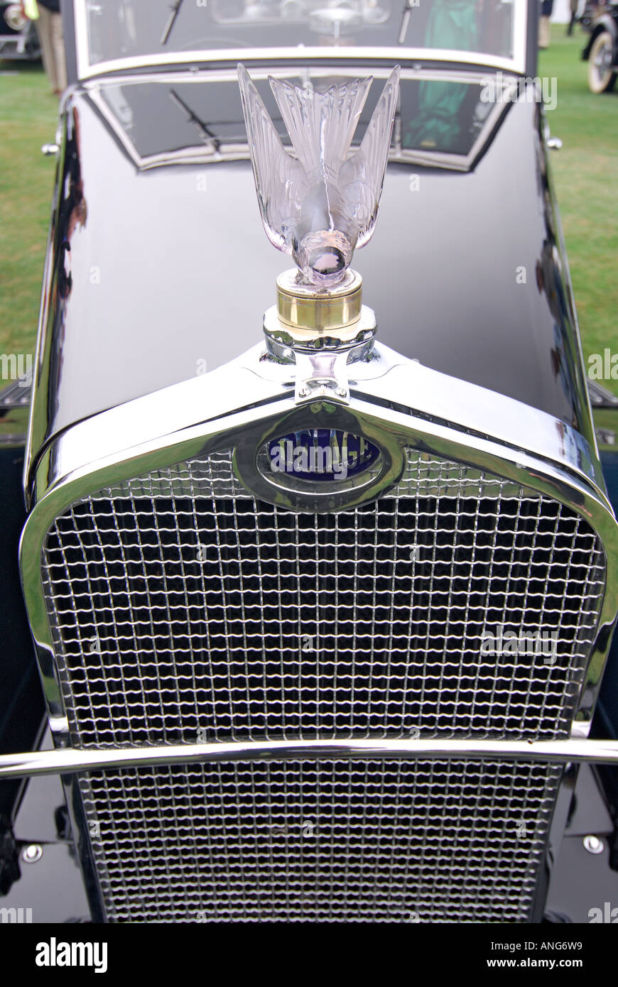 Car radiator mascot hi-res stock photography and images - Alamy