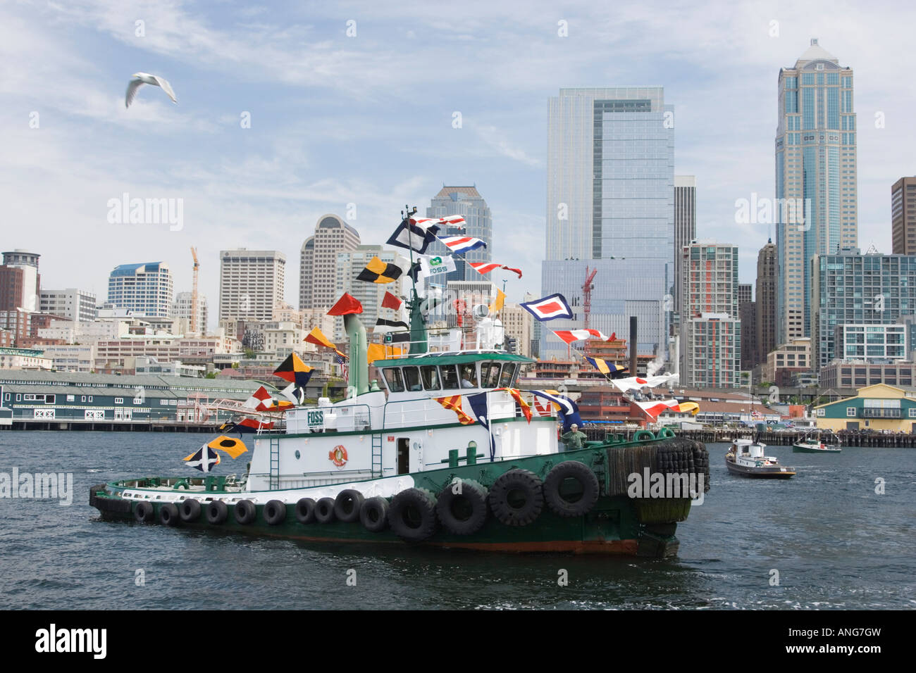 Tugboat races; Seattle Maritime Festival Stock Photo - Alamy