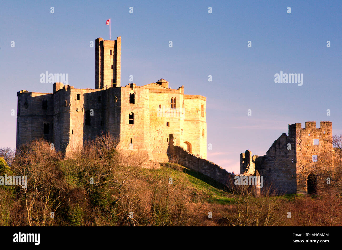 Evening sun light on Castle Stock Photo - Alamy