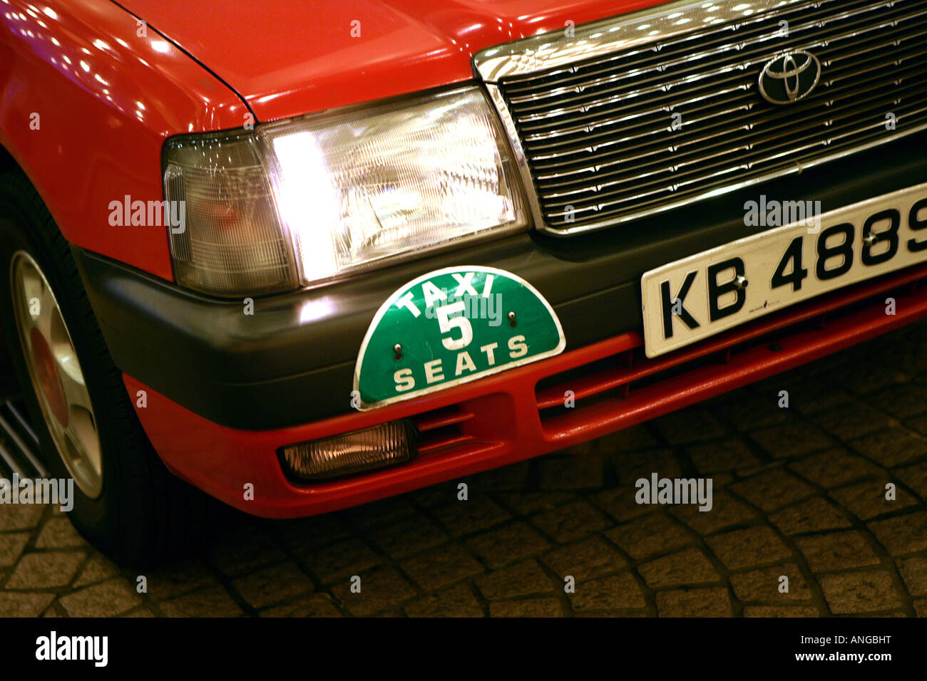 Back of red taxi hi-res stock photography and images - Alamy