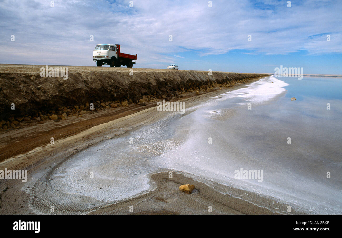 Chott el Djerid Tunisia Endorheic Salt Lake Largest Salt Pan of the ...