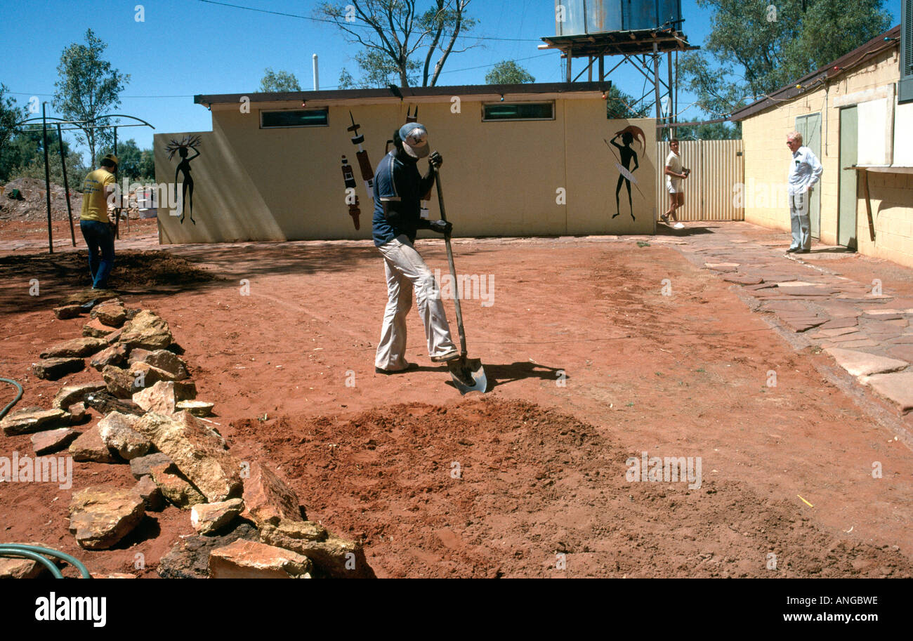 Workmen road digging hi-res stock photography and images - Alamy