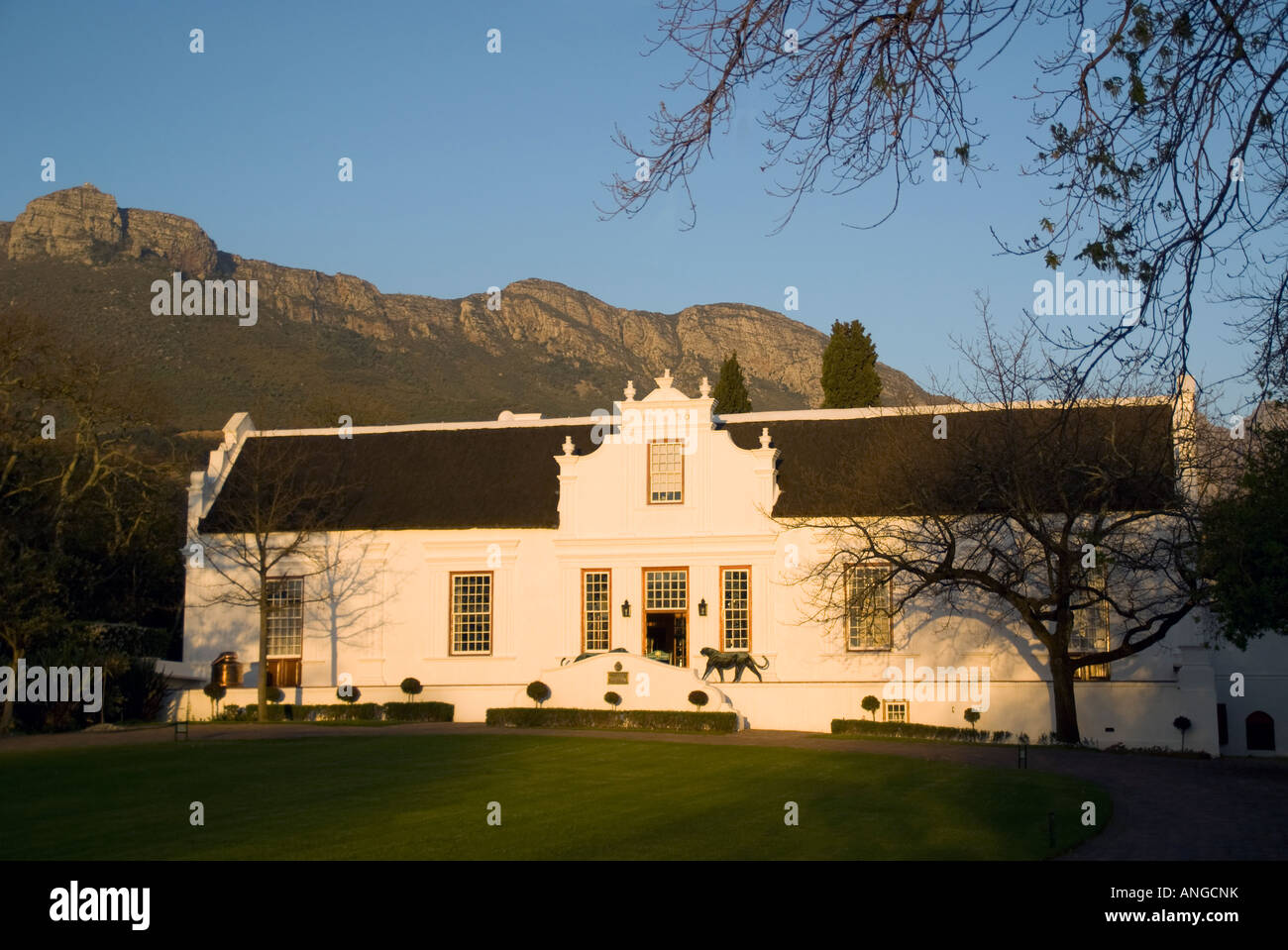 Lanzerac Wine Estate Hotel in historic 1830 Cape Dutch manor house in ...
