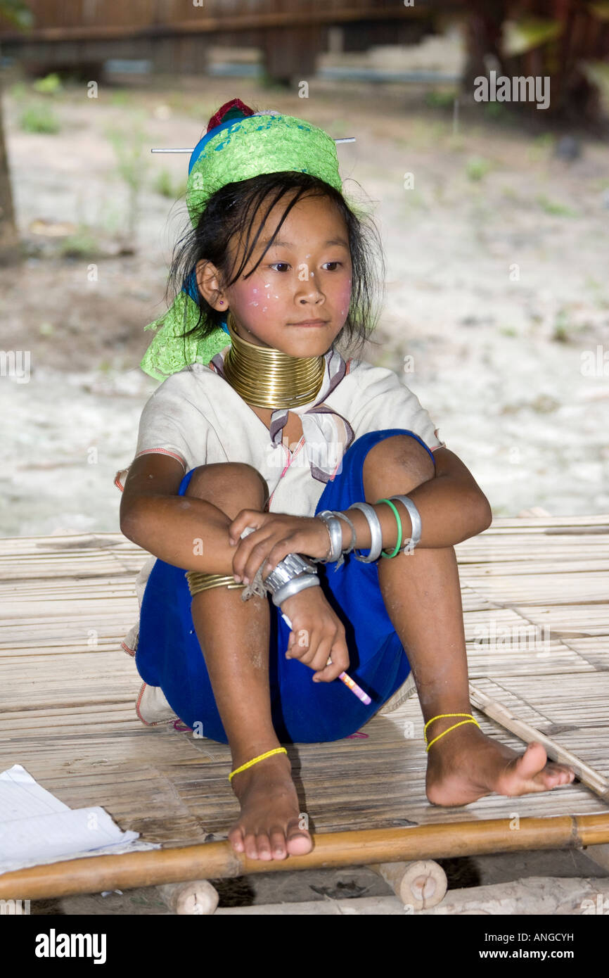 Padong (long neck tribe) Chiang Mai Stock Photo - Alamy