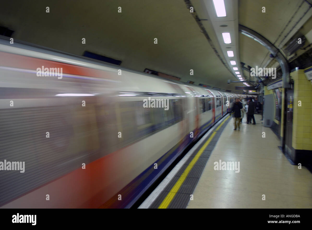 Speeding train and gap hi-res stock photography and images - Alamy