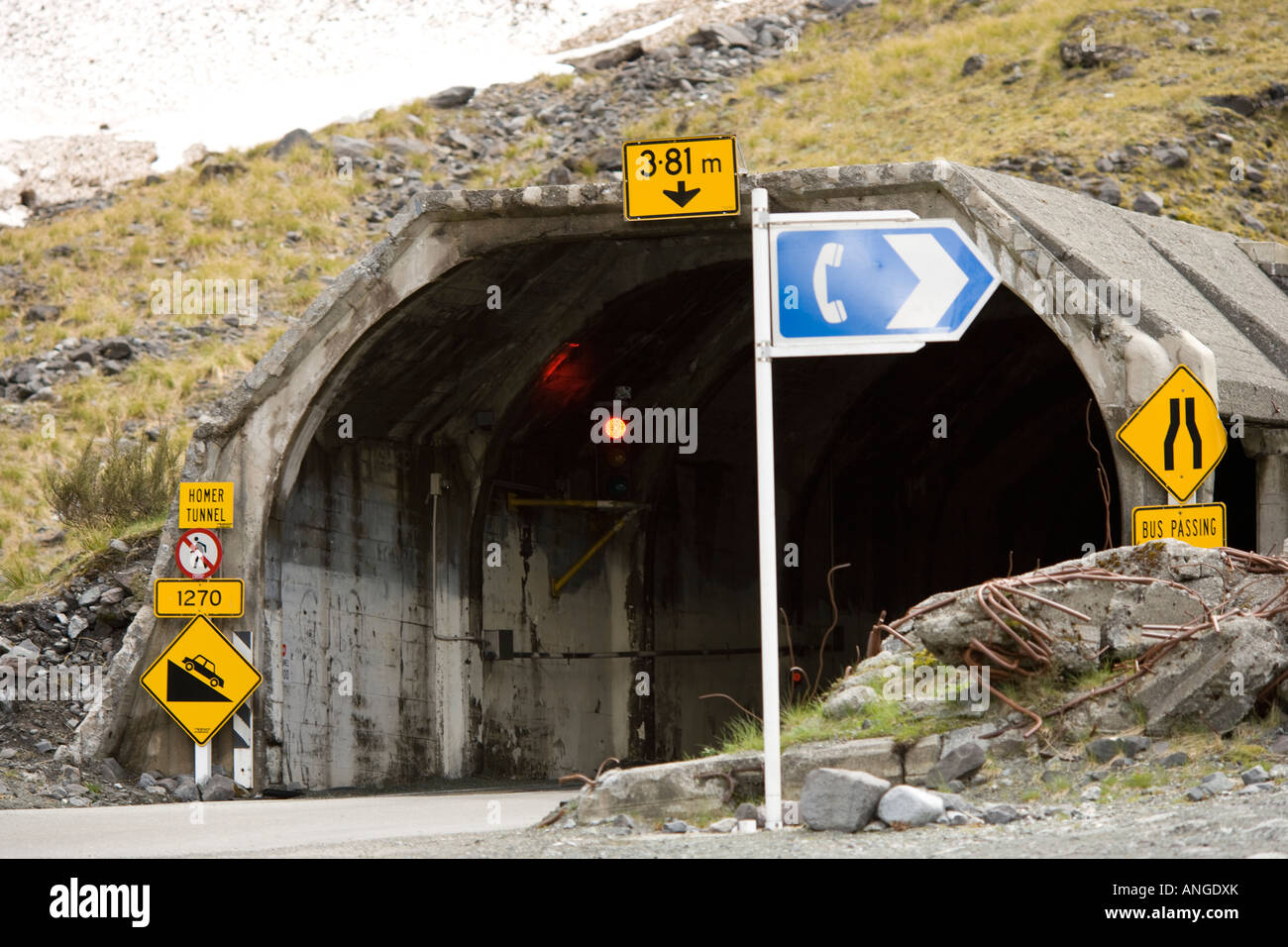 Tunnel entrance road signs hi-res stock photography and images - Alamy