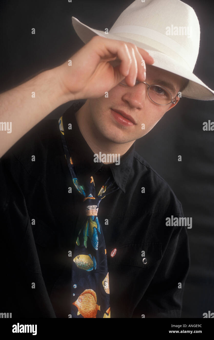 Tipped hat hi-res stock photography and images - Alamy