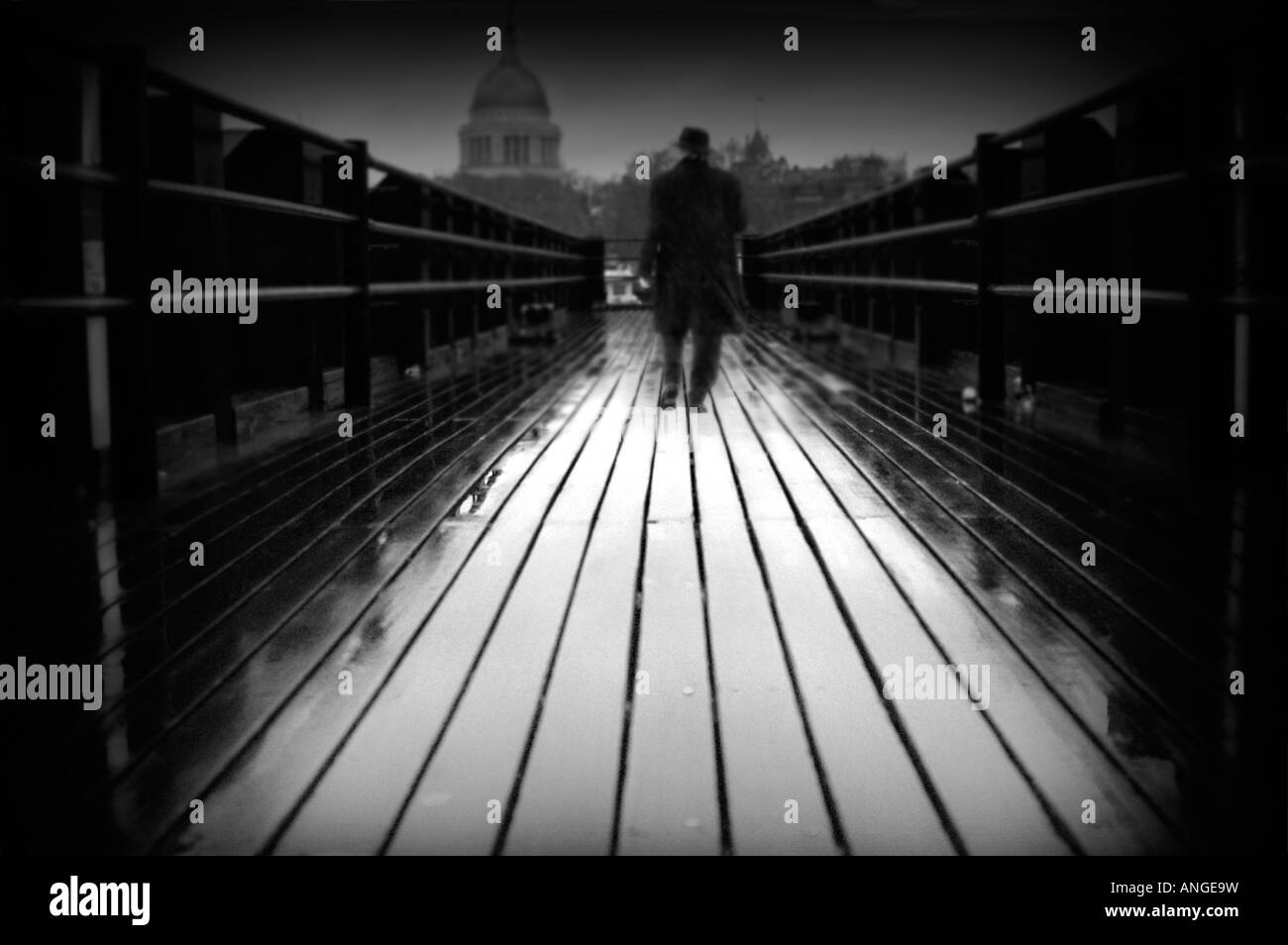 Man London High Resolution Stock Photography and Images - Alamy