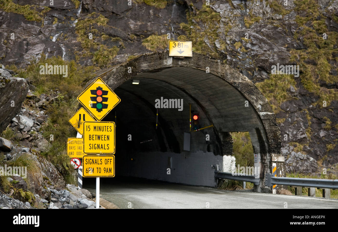 Entrance road tunnel traffic signs hi-res stock photography and images ...